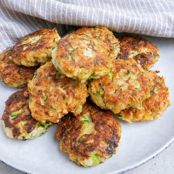 Vegetarfrikadeller - Opskrifter på vegetariske frikadeller - Mummum.dk