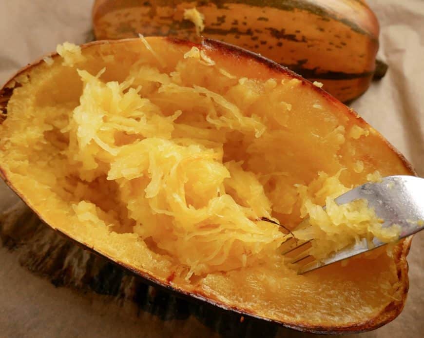 Sådan laver du stripetti squash - Spaghetti squash - Mummum.dk