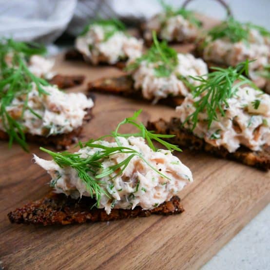 Forretter med laks - Find ideer og opskrifter her! - Mummum.dk