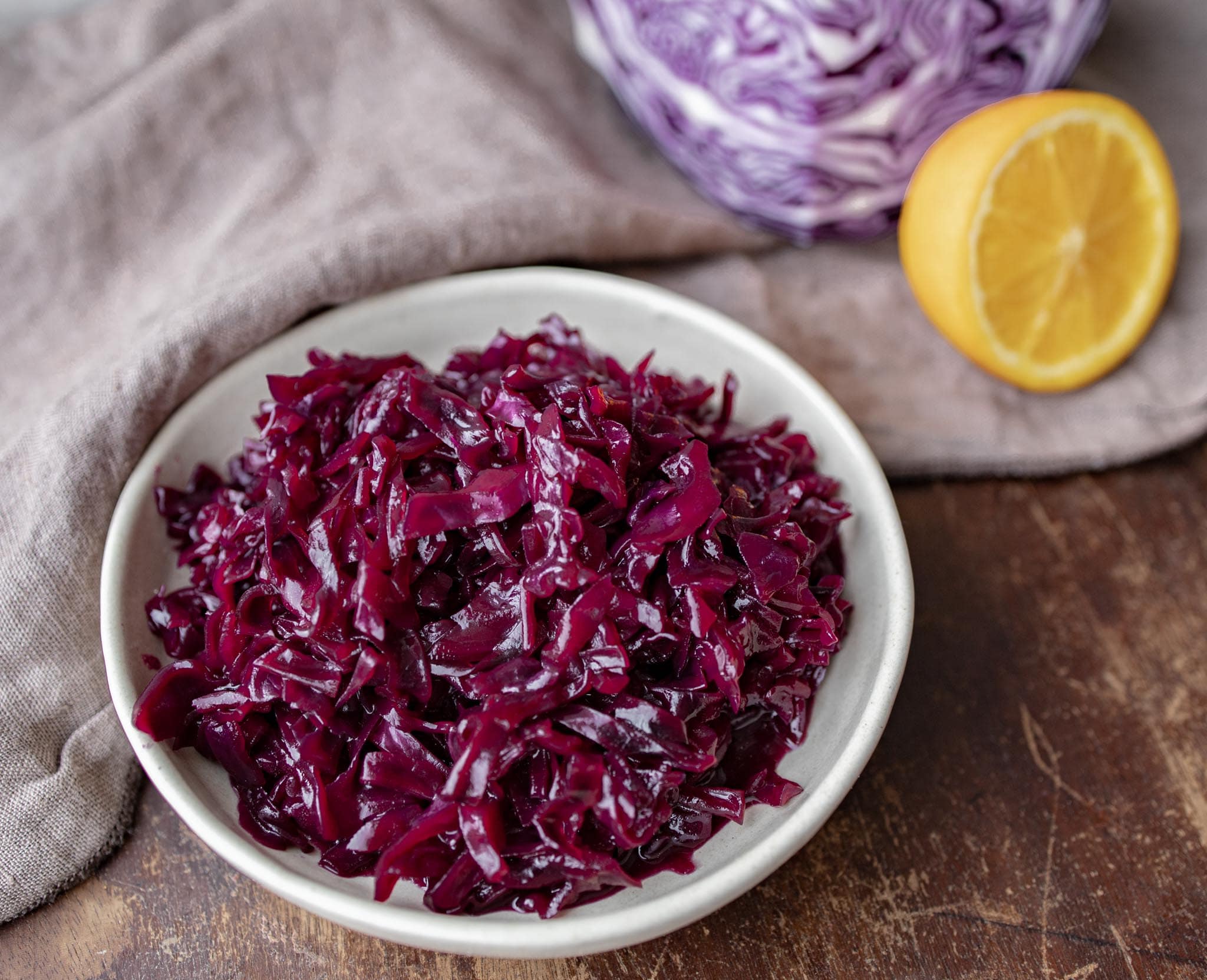 Hjemmelavet rødkål - Opskrift på hjemmelavet rødkål til jul - Mummum.dk