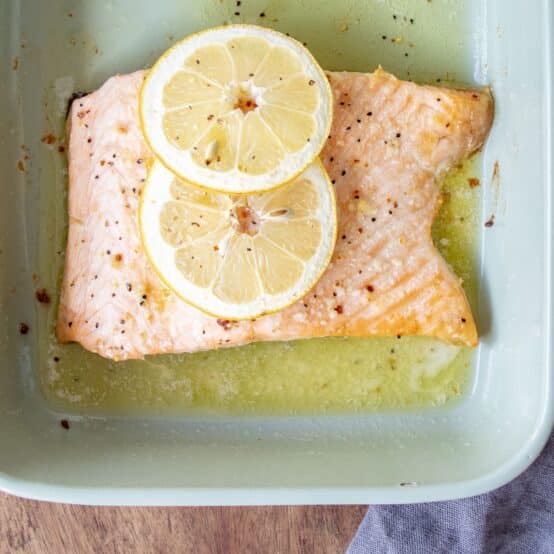 Fisk i fad - Opskrifter på laks, torsk og rejer i fad - Mummum.dk