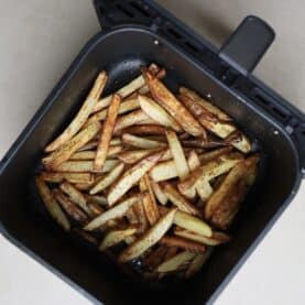 Pommes frites i airfryer - Hjemmelavede pomfritter i airfryer - Mummum.dk