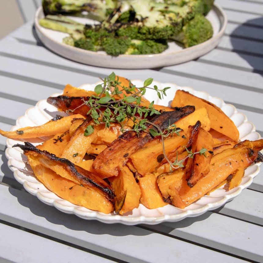 Søde kartofler på grill - Grillede søde kartofler opskrift - Mummum.dk